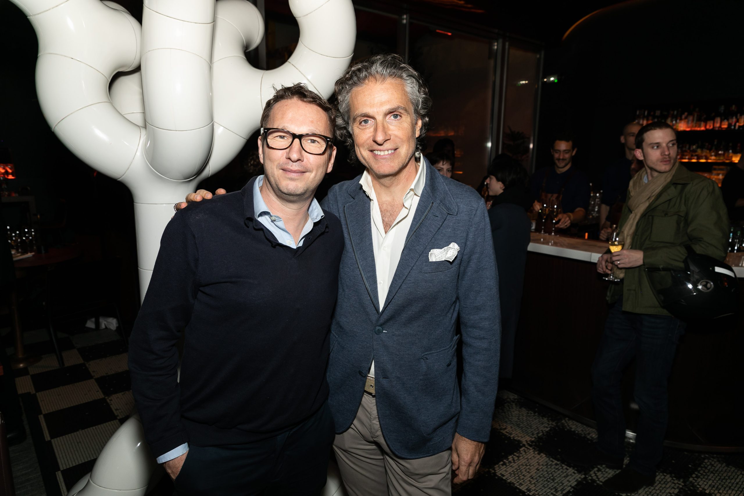 Les Simonnet envahissent Les Bains | Art | Say Who