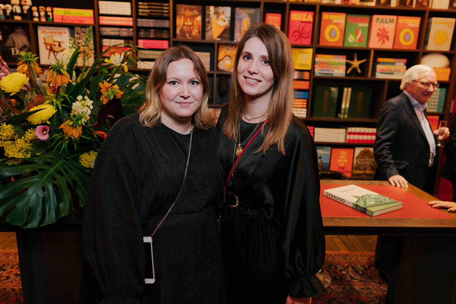 Say Who - Laure Hugonin