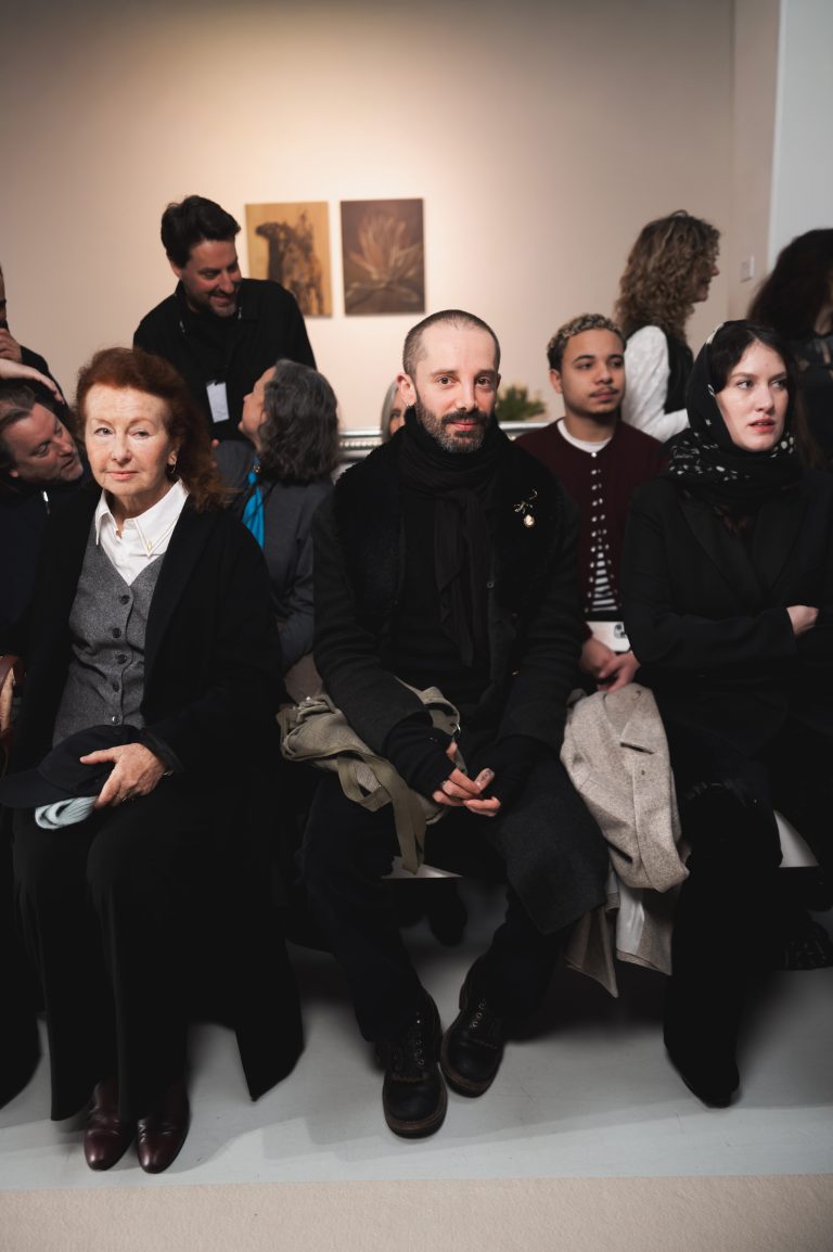 Le vestiaire hautement maîtrisé d’Agnès B - Say Who